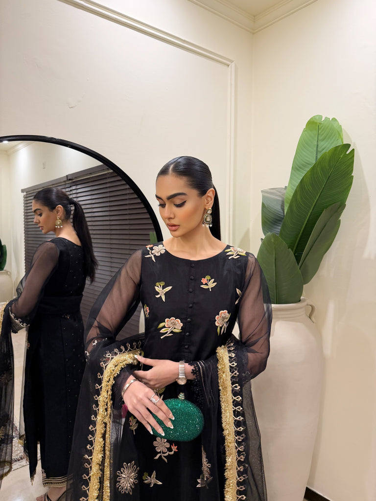 M-111 Black – KHUDA BAKSH CREATIONS